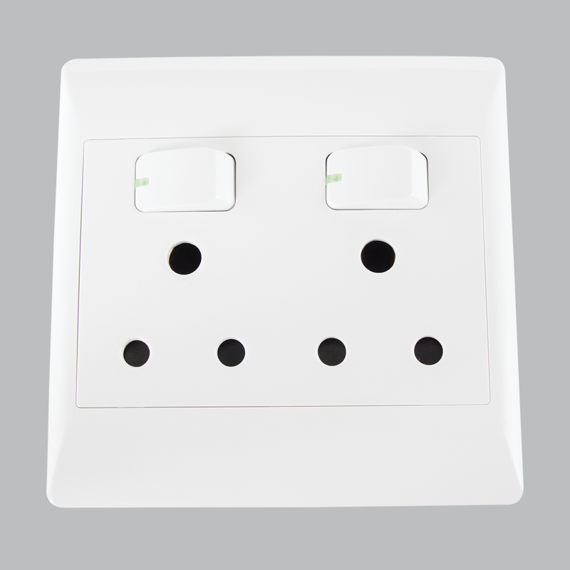 Bright Star Lighting - 16 Amp Double Plug For 4 X 4 Electrical Box - GeeWiz