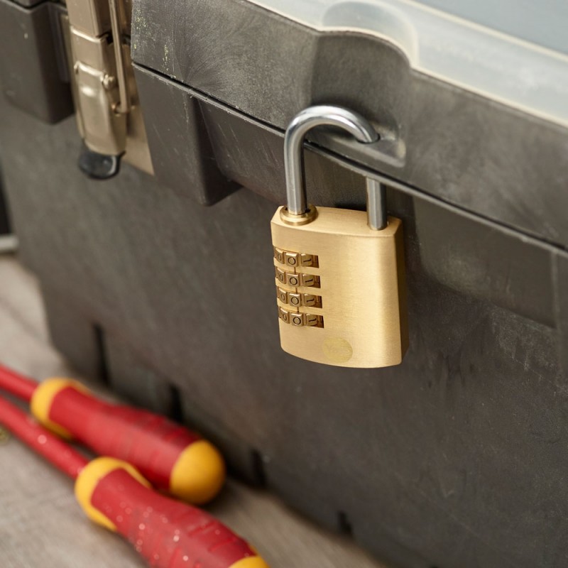 Yale 40mm Brass Padlock Combination Padlock - GeeWiz