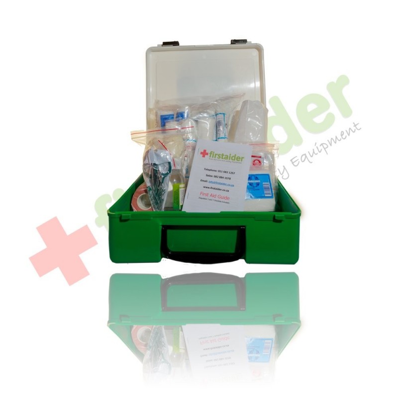 Regulation 3 First Aid Kit (5-50 Persons) in Plastic Box - GeeWiz