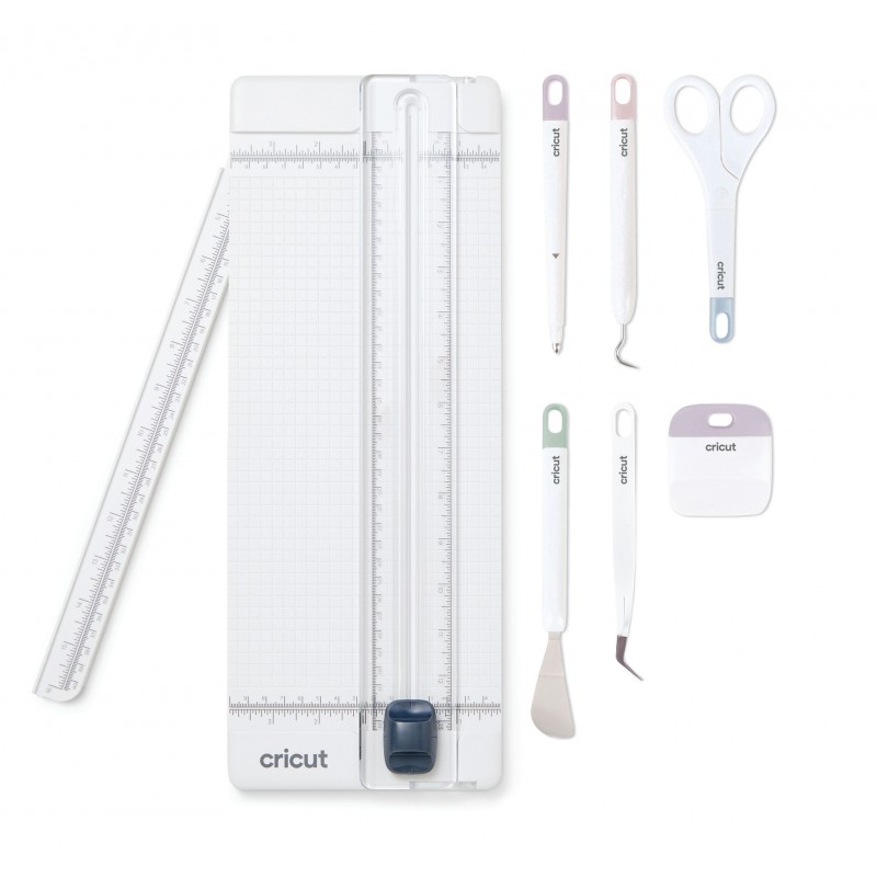 Cricut 13Inch 7 Piece Essential Tool Set - GeeWiz