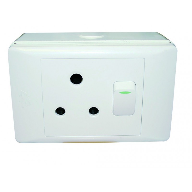 1x16A SW SOCKET OUTLET 4x2 C/W SURFACE BOX - GeeWiz